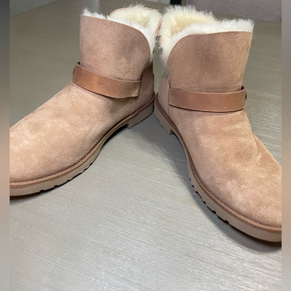 UGG | Shoes | Ugg Romely Short Buckle | Poshmark